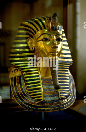 Tomb of Tut Ankh Amon in the Valley of the Kings, Luxor, Eqypt Stock ...
