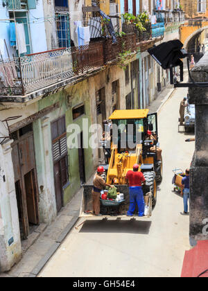 Construction Workers Old Havana Cuba RELEASED Stock Photo - Alamy