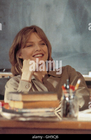Michelle Pfeiffer Film Dangerous Minds (USA 1995) Characters: Louanne ...