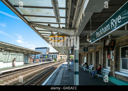 Peckham Rye train station platform, overground, South East London ...