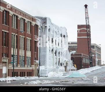 A Chicago warehouse fire in the middle of a cold winter left the ...