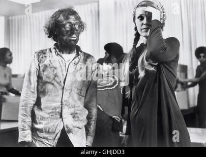 WOODY ALLEN (Fielding Mellish), LOUISE LASSER (Nancy) Regie: Woody ...