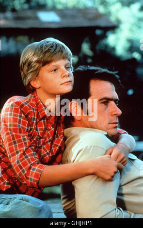 MARTHA PLIMPTON, TOMMY LEE JONES, SHAWN SMITH, THE RIVER RAT, 1984 ...