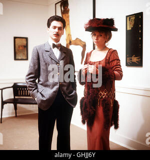 Egon Schiele, Wally Neuzil in Black Stockings, 1912 Stock Photo - Alamy