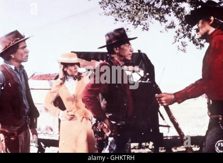 Kid Shelleen/Tim Strawn (Lee Marvin) *** Local Caption *** 1965, Cat ...