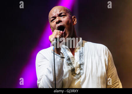 Roland Gift former lead singer of Fine Young Cannibals at the Rewind ...