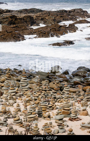 Rock stacking at Carisbrook Creek along the Great Ocean Road Stock ...