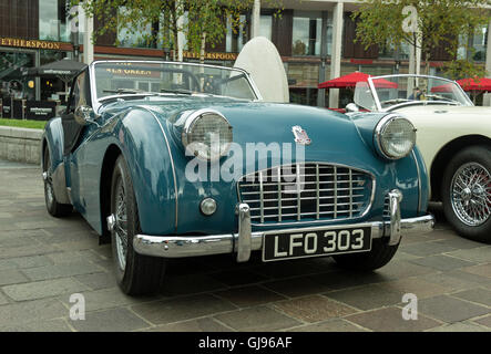 Blue Triumph TR3 classic car Stock Photo: 30003802 - Alamy