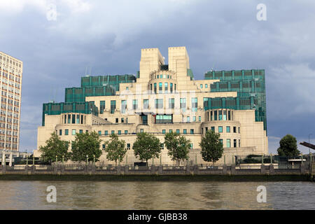 MI6 M16 SIS Secret Intelligence Service online website www home page ...