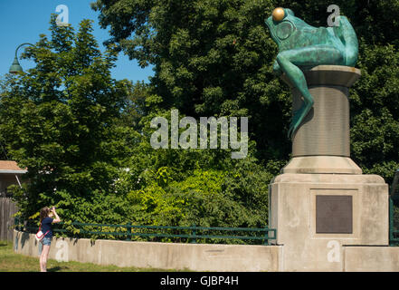 frog bridge Willimantic CT Stock Photo - Alamy