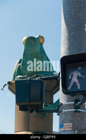 frog bridge Willimantic CT Stock Photo: 114584887 - Alamy