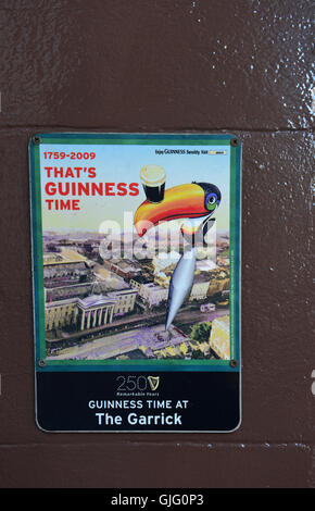 sign 'Guinness is good for you' Stock Photo - Alamy