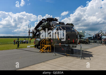 Sikorsky S-65 heavy lift helicopter Austrian Air Force Stock Photo - Alamy