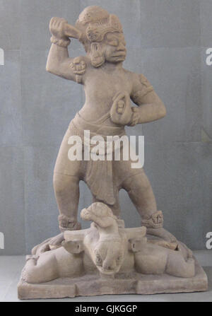 'Demigod Guarding the Gateway' is a sandstone sculpture from the late ...