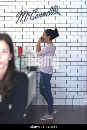 Mila Kunis and Ashton Kutcher get a sweet treat from McConnell's Fine ...