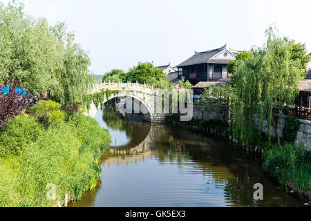 Xinyi City, Jiangsu Province town of yaowan Stock Photo - Alamy