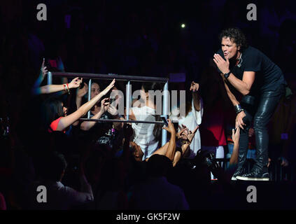 Colombian singer Carlos Vives performs live in concert at the American ...