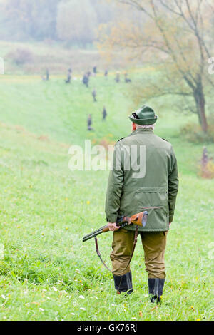 hunter, humans, human beings, people, folk, persons, human, human being ...