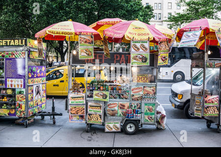 Street food vendors, carts, selling hot-dogs and sausage sandwiches at ...