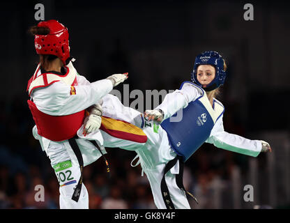 Great Britain's Jade Jones (right) on her way to winning her semi final ...