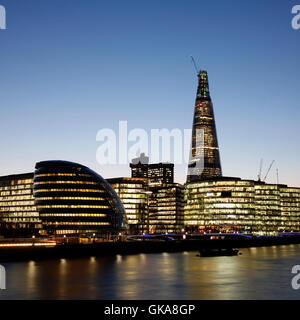 glass, chalice, tumbler, travel, city, town, culture, symbolic, famous ...