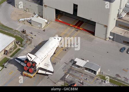 The NASA Space Shuttle Atlantis Orbiter Vehicle launches from the ...