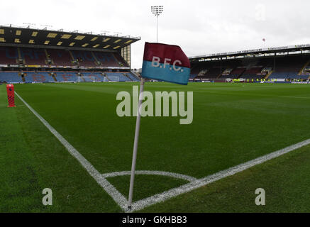A general view of Turf Moor, Burnley Stock Photo - Alamy