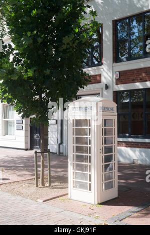 White telephone box, Hull, Yorkshire, England Stock Photo - Alamy