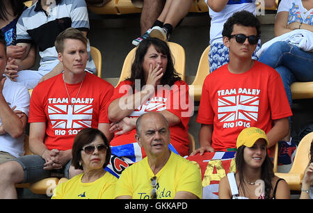Tom Daley and his mother Debbie Daley Olympic medalist Tom Daley signs ...