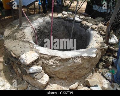 AMISOM troops clear Improvised Explosive Devices (IEDs) along the Main ...
