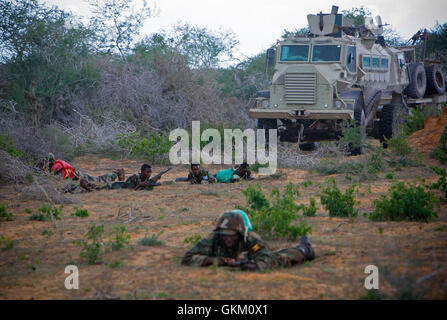 On May 23, Ugandan soldiers from AMISOM and Somali National Army (SNA ...