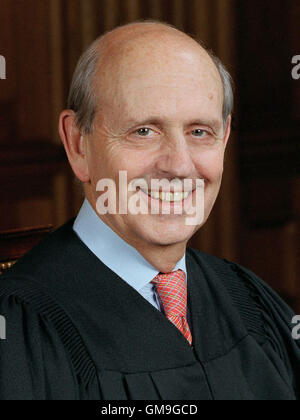 Supreme Court Justice Stephen Breyer and Marlene Malek listen to Fred ...
