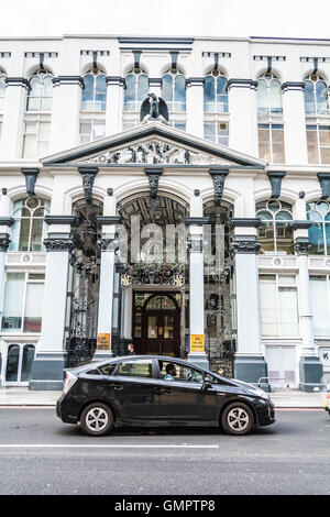Exterior of the Hop Exchange in Borough, London, SE1, UK Stock Photo ...