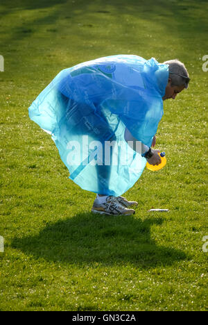 Competitors warm up to run the Brighton marathon on 2010 Stock Photo ...