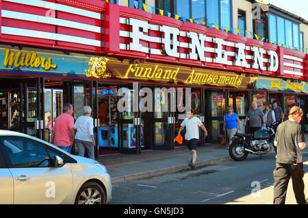 Funland Amusements Arcade in Whitby, Yorkshire, England Stock Photo - Alamy