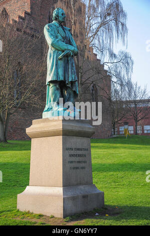 Statue of Hans Christian Andersen Odense Funen Denmark Scandinavia ...