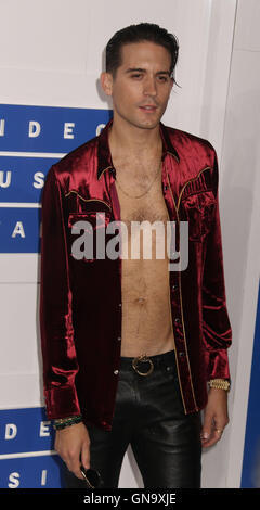 G-Eazy at arrivals for 2016 MTV Video Music Awards VMAs - Arrivals 4 ...