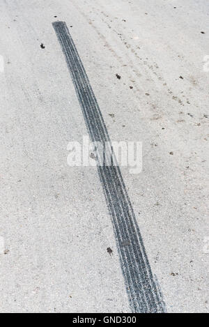 skid mark tire road street brake emergency stop slide traffic car auto ...