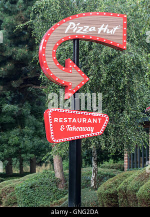 Pizza Hut takeaway restaurant sign and logo Stock Photo - Alamy