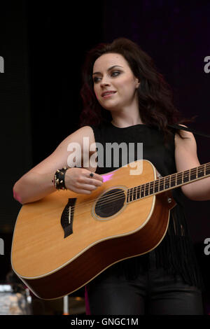 Amy MacDonald in concert - Amy MacDonald Stock Photo - Alamy