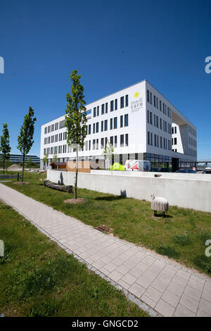 Modern Architecture In Freiham Munich Bavaria: Minimalist Building With ...