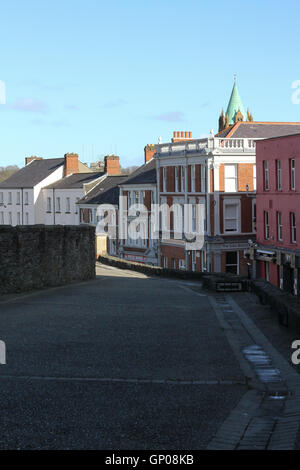 Magazine Gate in the walled city of Londonderry with the Guildhall in ...