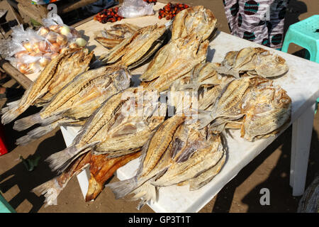 Street market at Luanda, Angola Stock Photo - Alamy