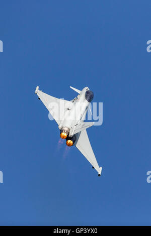 Typhoon fighter jet test pilot Keith Hartley, chief test pilot for BAE ...