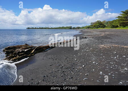 FRENCH POLYNESIA, Tahiti. Black sand beach in Tahiti Stock Photo - Alamy