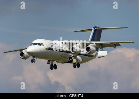 QINETIQ British Aerospace 146, RJ100, G-ETPL at the Royal International ...