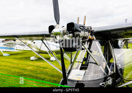 Microlight aircraft engine and propeller Stock Photo - Alamy