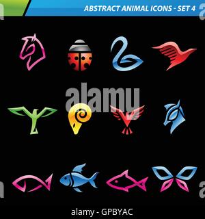 Green animal shape icon set illustration on recycled paper texture ...