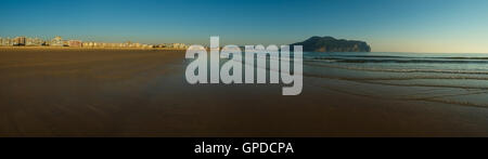 Panorama of the northern Spanish resort Laredo Stock Photo - Alamy