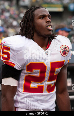 Kansas City Chiefs running back Clyde Edwards-Helaire (25) runs a route ...